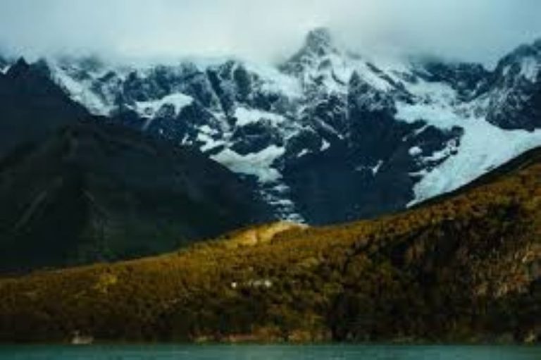 Turistas sufrieron tragedia en Torres del Paine - Radio Lautaro