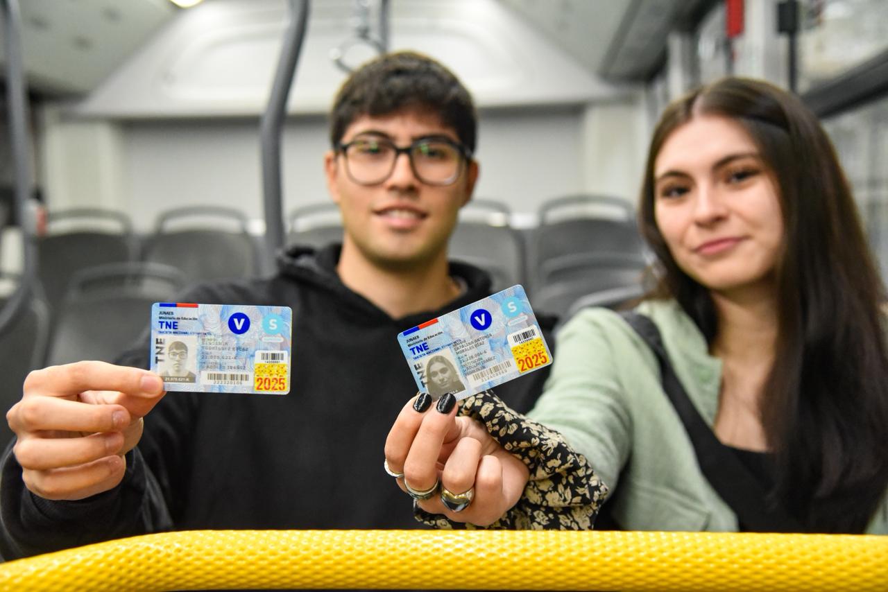TNE 2026: Junaeb inició el proceso de captura de fotografía - Radio Lautaro